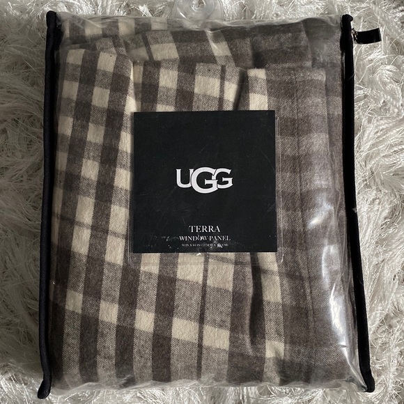UGG | Accents | New Ugg Terra Window Panel Plaid Print Brushed Cotton 5 ...
